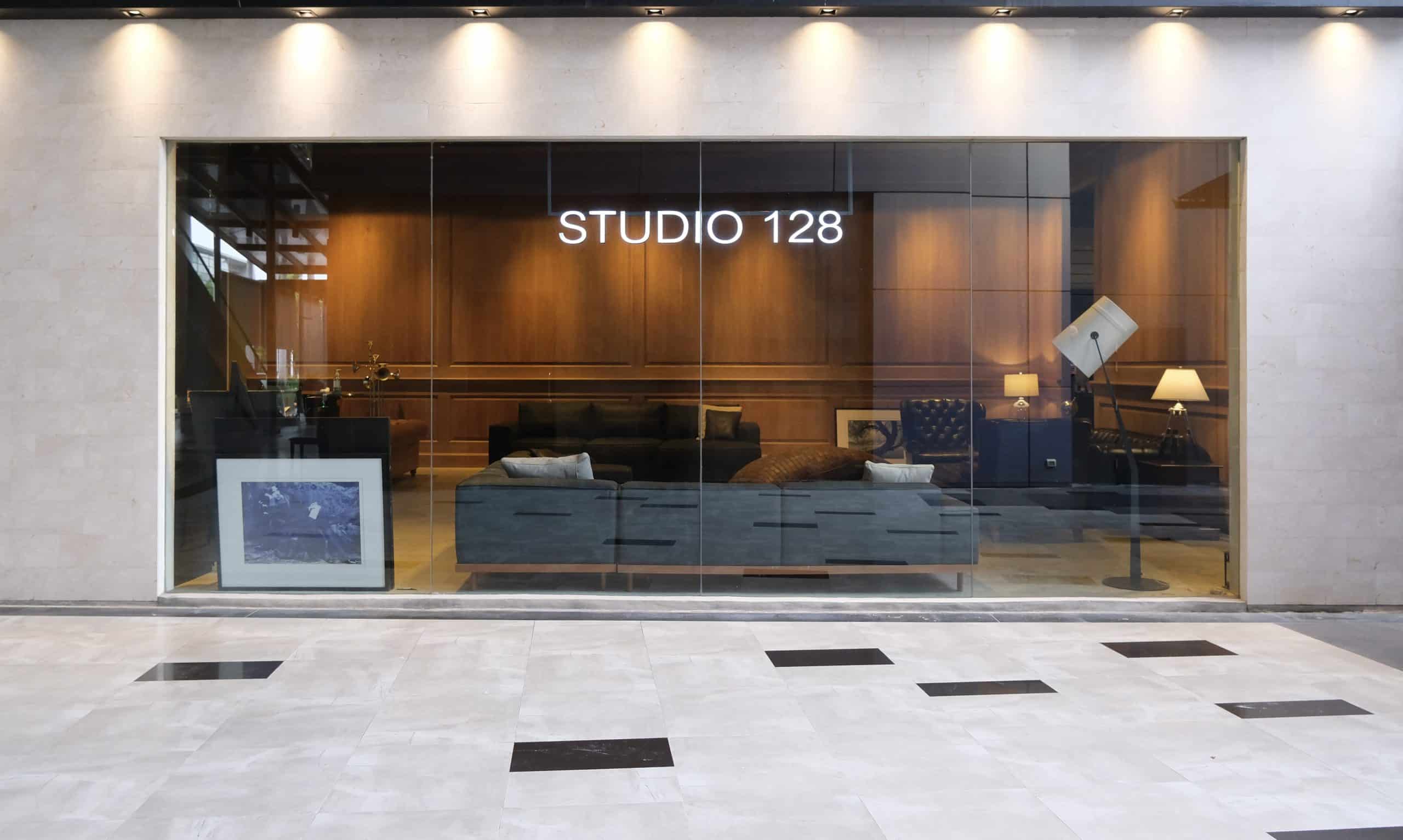 Showroom – 128 Studio